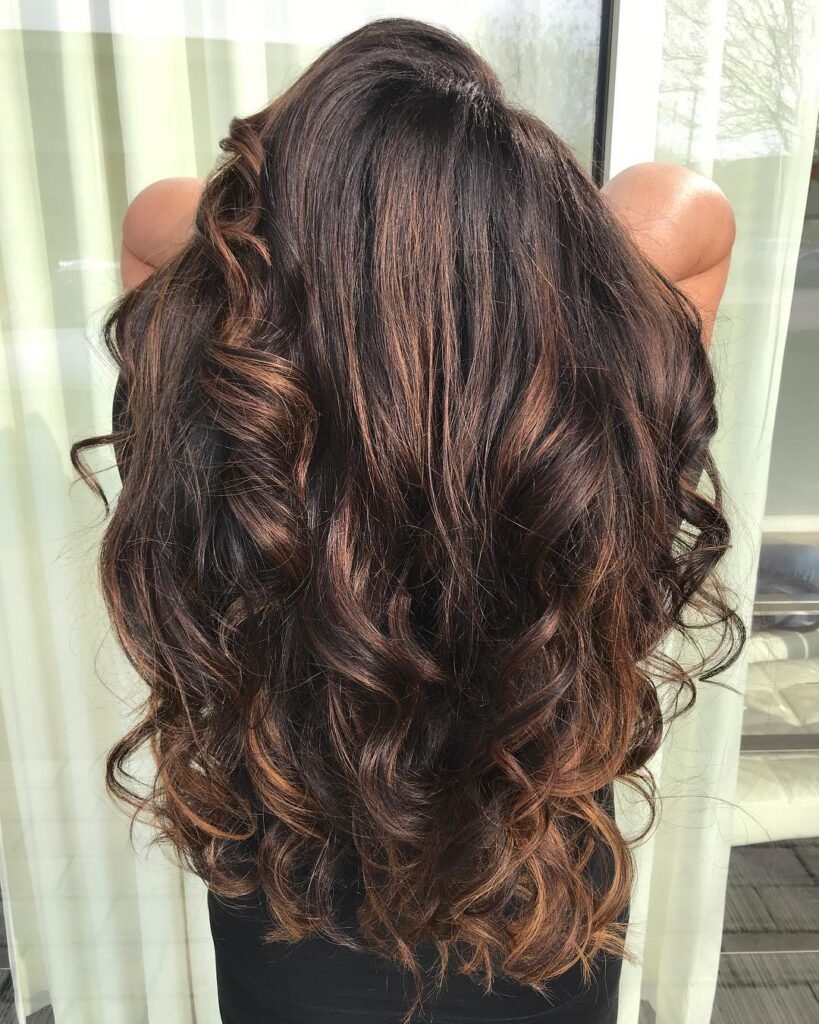 21 Trendy Dark Caramel Balayage Ideas to Elevate Your Hair